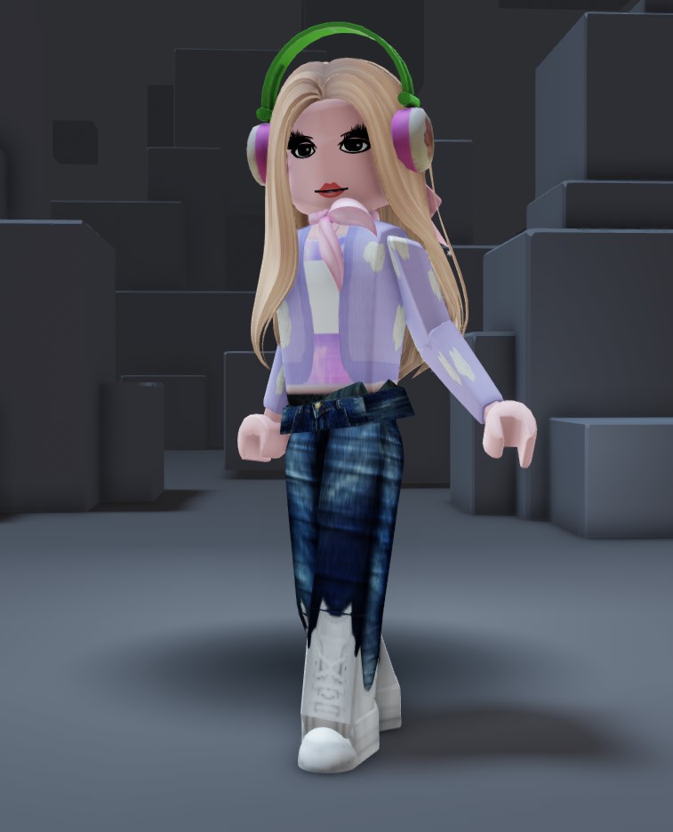 Annabel Ashcroft Blog Entry `Wasting FF14 subscriptions plus Roblox ...