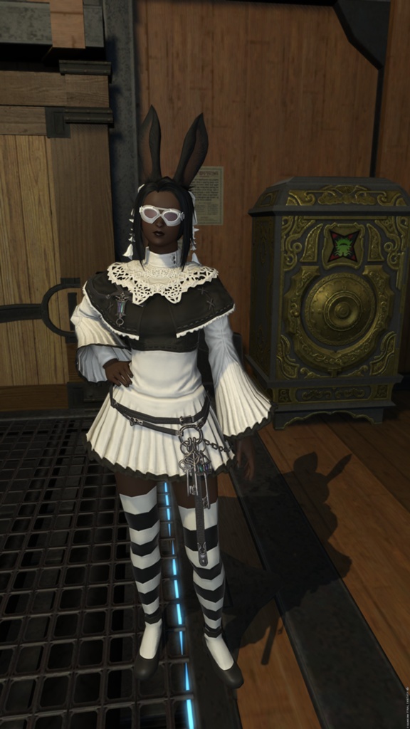 Eorzea Database: The Faces We Wear - Tinted Goggles | FINAL FANTASY XIV ...